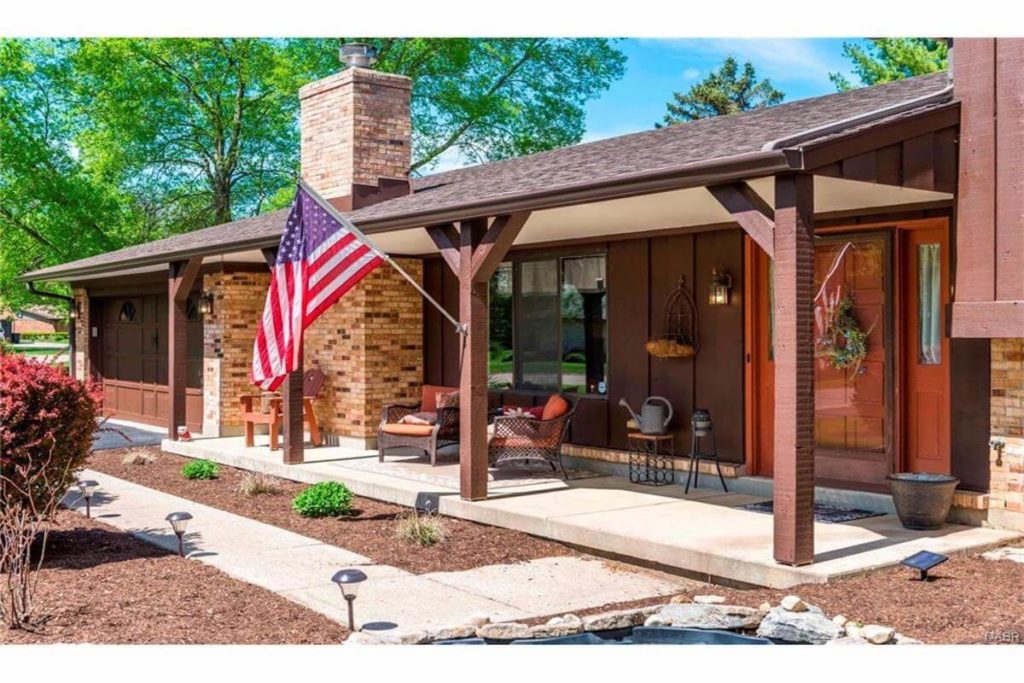 Tarleton Porch | Military Crashpad®